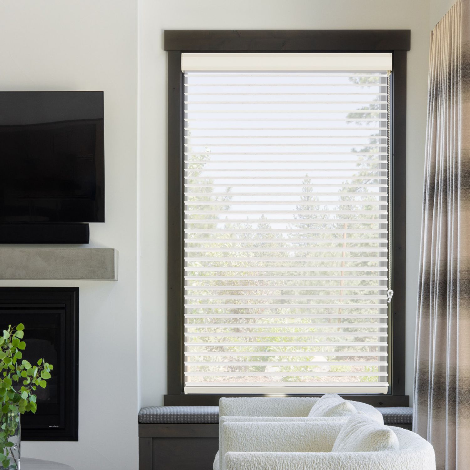Persilux Linen Shangri-La Sheer Shades for Windows