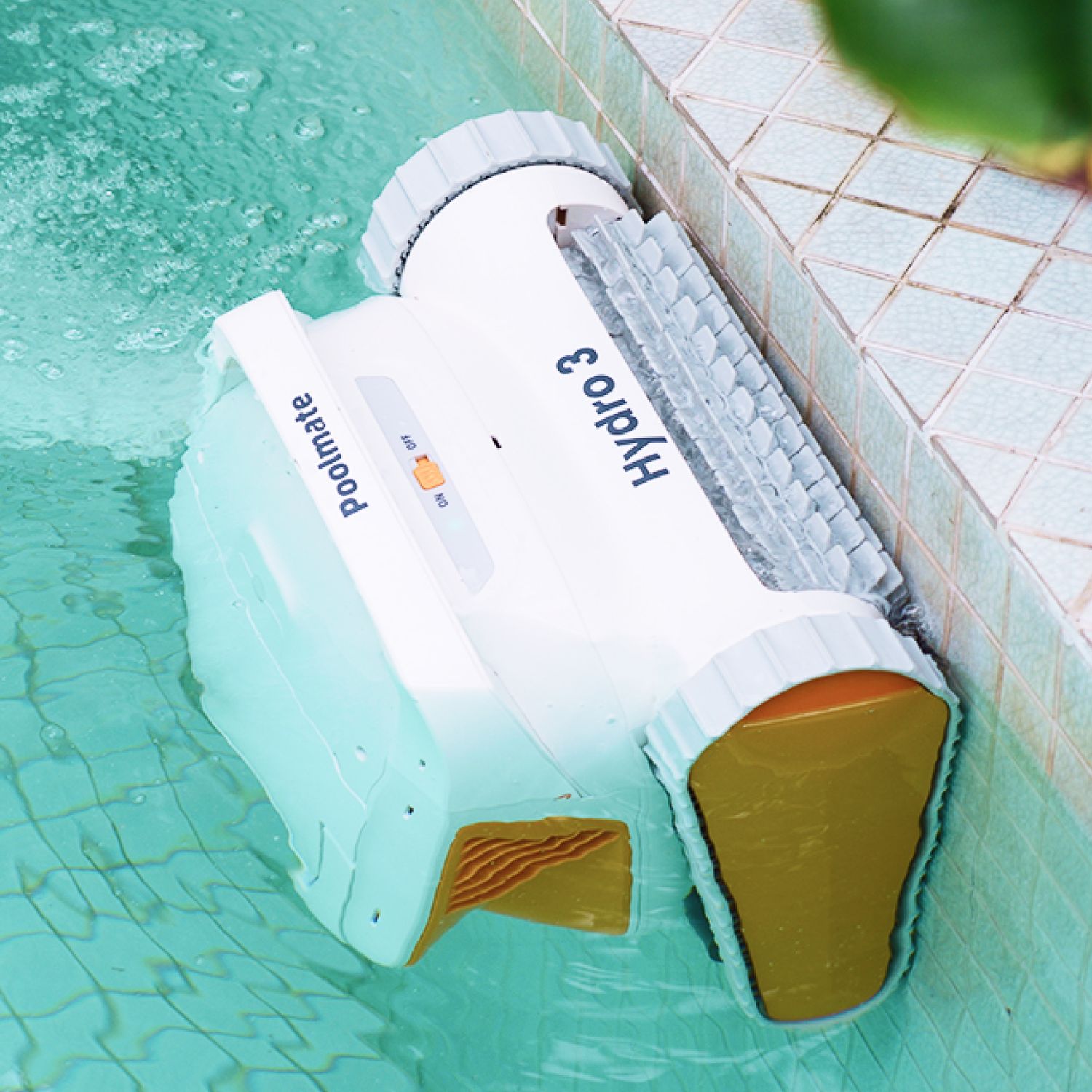 Hydro-3 Cordless Pool Vacuum Cleaner | Poolmate Pool Cleaner